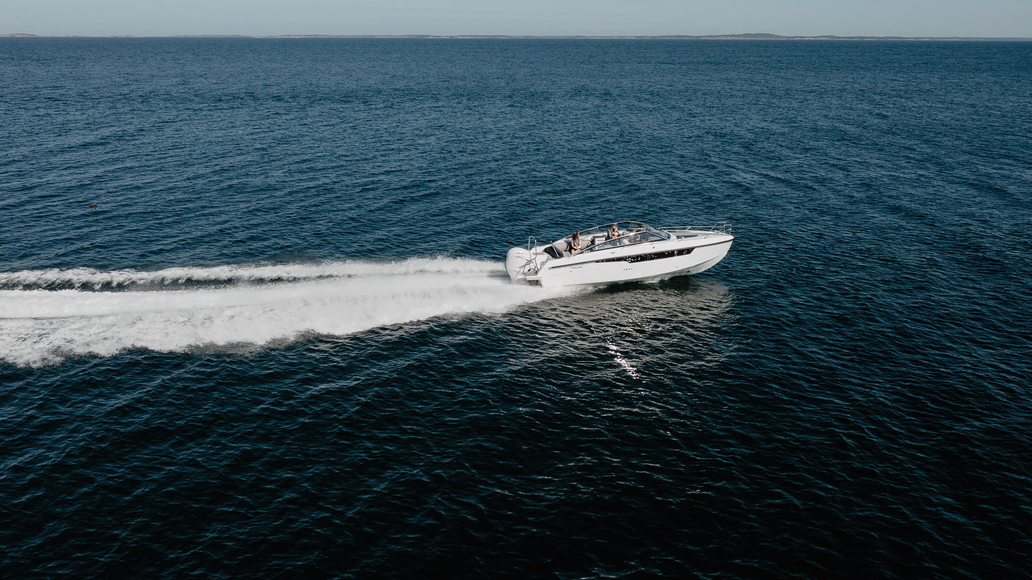 Yamarin Motorboats | Yamarin 88 Day Cruiser